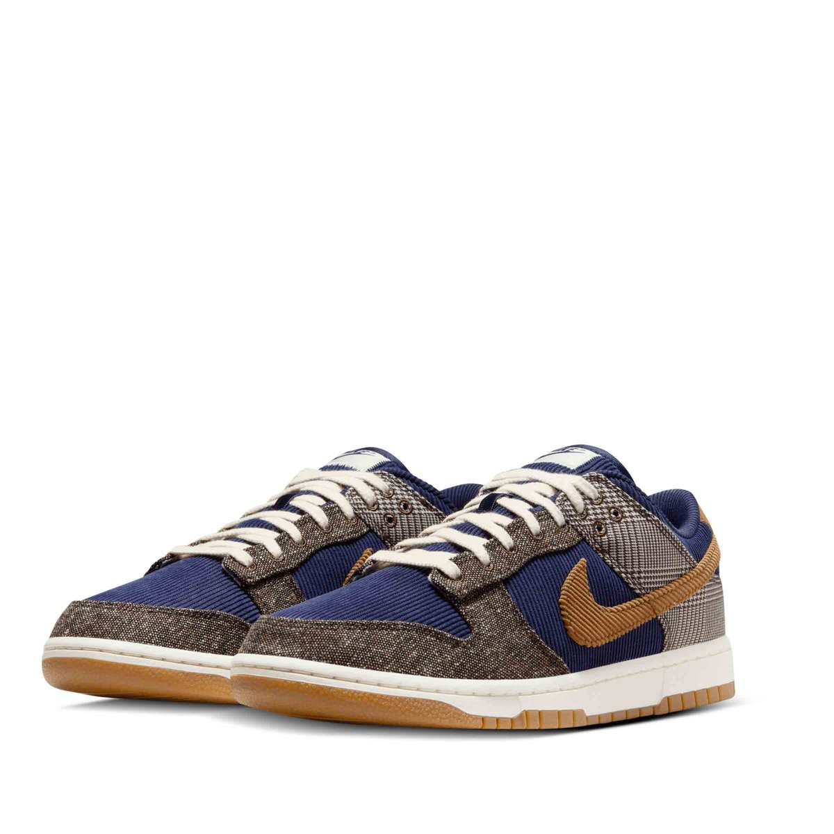 DUNK LOW 'TWEED CORDUROY' Midnight Navy/Ale Brown-Pale Ivory | SUBTYPE