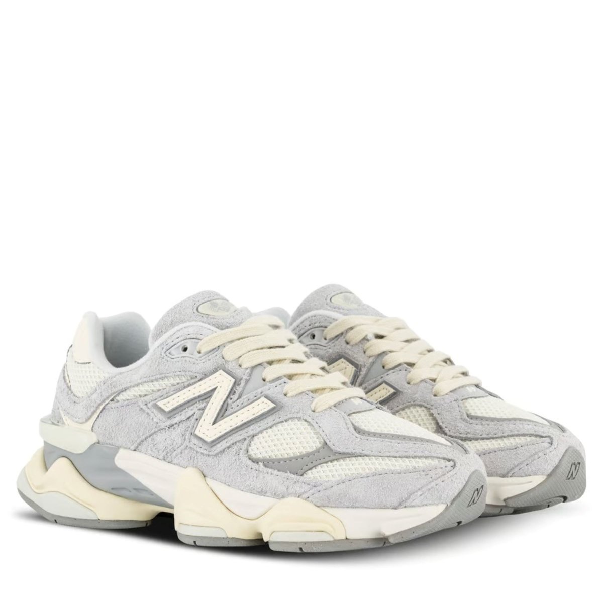 9060 Quartz Grey | SUBTYPE
