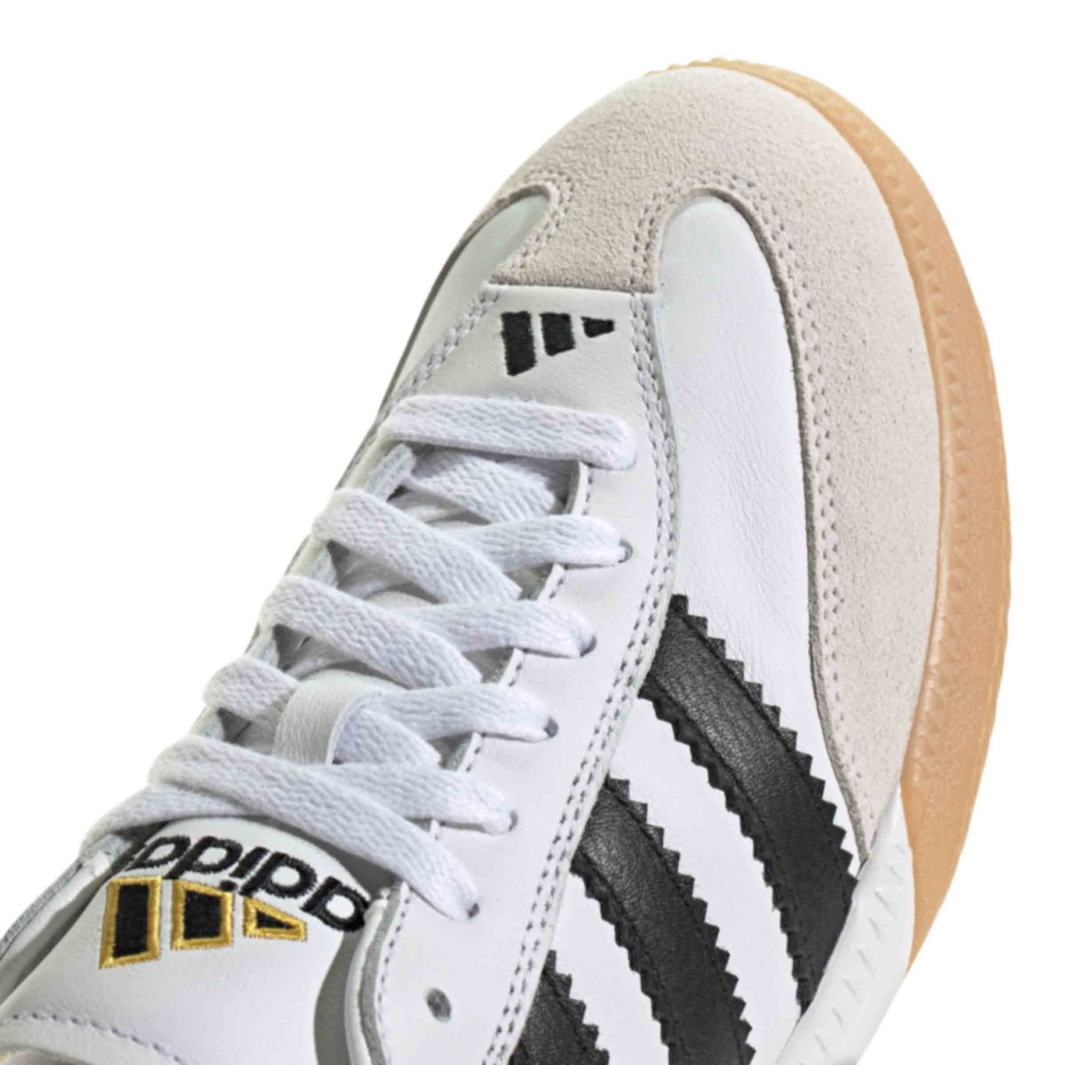Samba MN Ftwr White/Core Black/Gum 3 | SUBTYPE