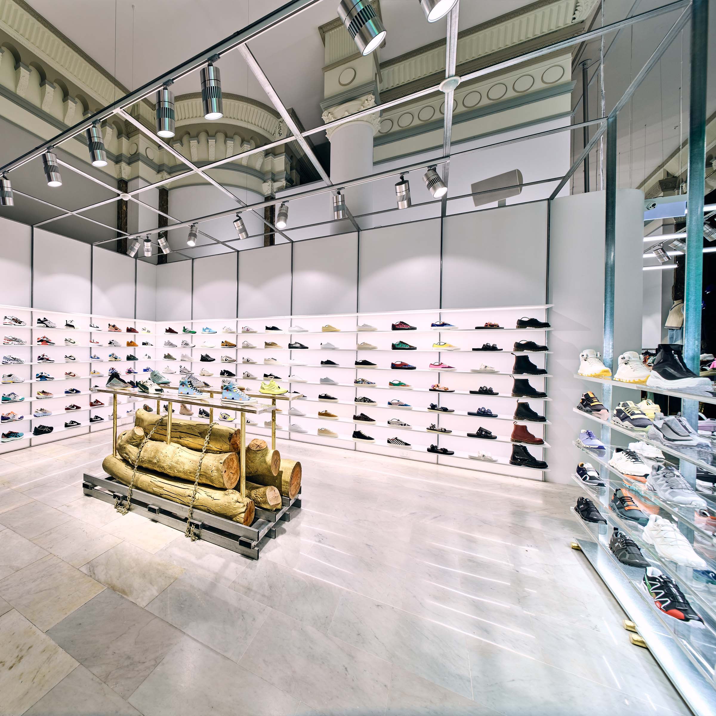 SUBTYPE Store Sydney | Subtype George St Sydney (Temporarily Closed ...